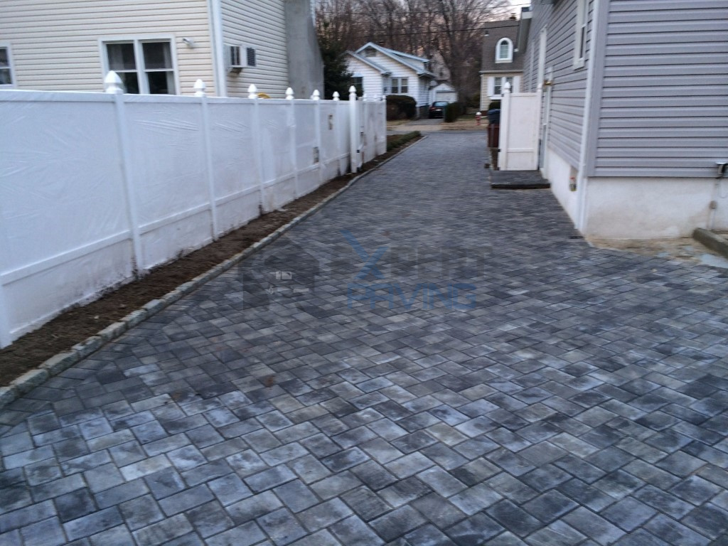 Interlock Concrete Driveway and Patio Gallery for Toronto